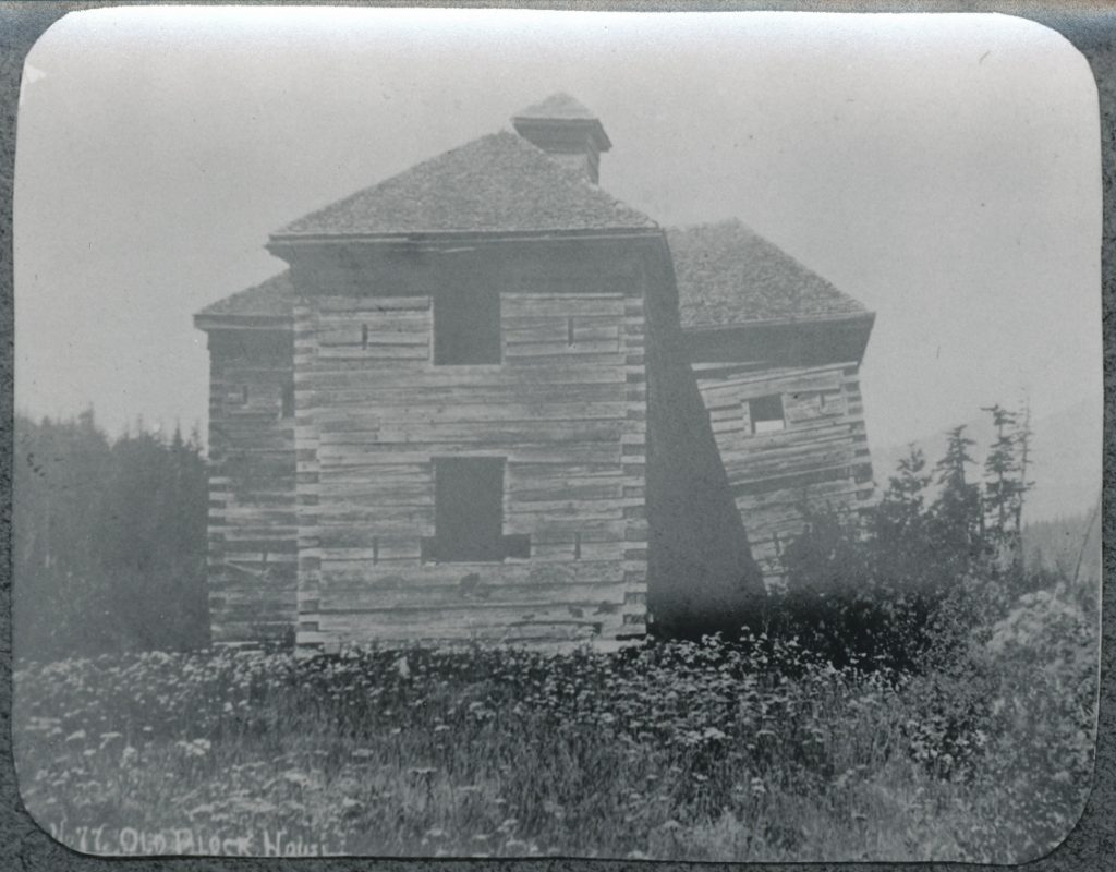 block-house-cascades - Pittock Mansion